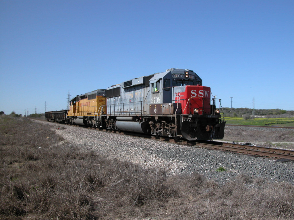 SSW 9708 5Mar2012 NB approaching McCarty Lane